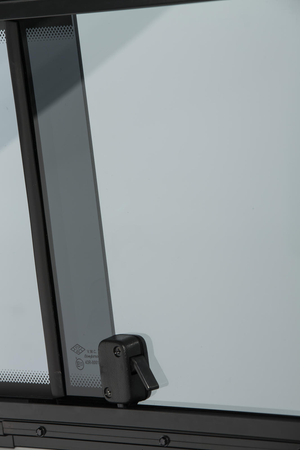 Zabudowa ARB Hardtop Canopy "Classic" Toyota Hilux (2016- ) D/Cab ...